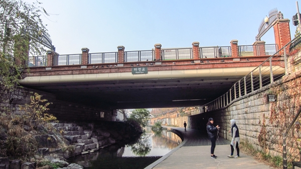 Majeongyo Bridge - The Seoul Guide